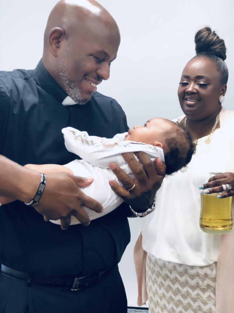 Baby Legend Wearing Solly Baby - Talking With Tami