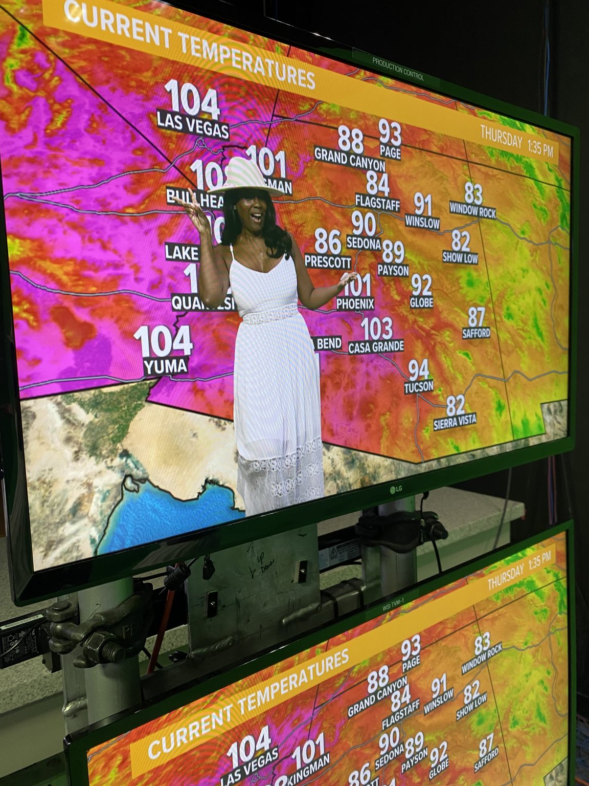 My Set Visit At 12 News In Phoenix, Arizona With Friend/Meteorologist ...