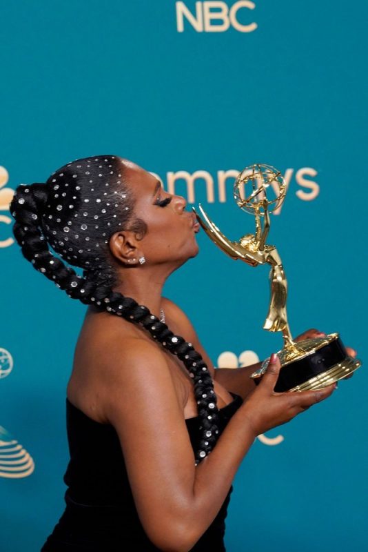 Actress Sheryl Lee Ralph Takes Home Her First-Ever Emmy! - Talking With ...