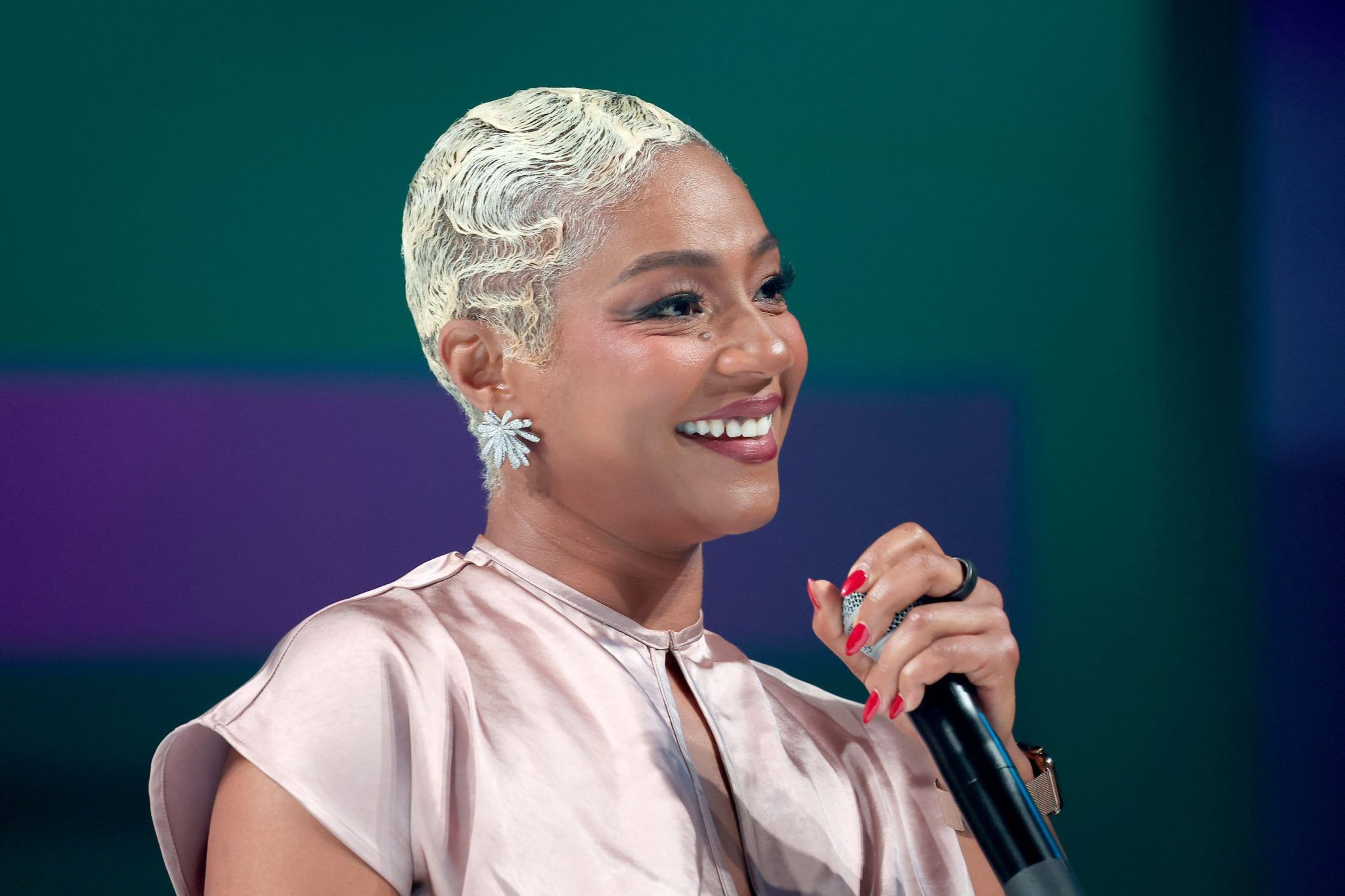 Wardrobe Breakdown: Tiffany Haddish At 'Haunted Mansion' Q & A At ...