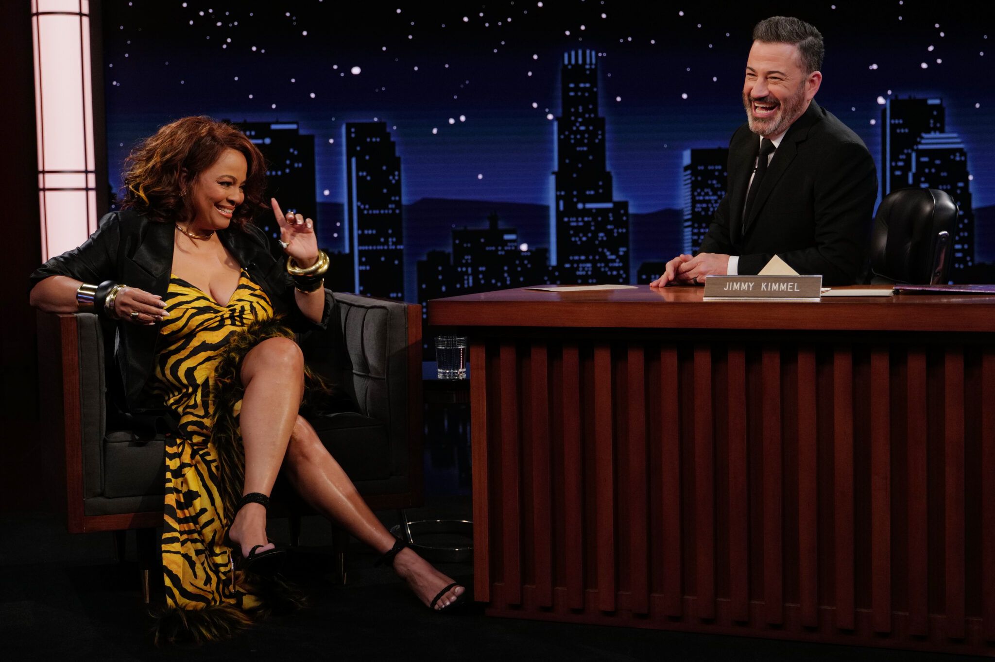 Kim Fields Talks About Sharing A Teen Kiss With Jason Bateman, Her Song ...