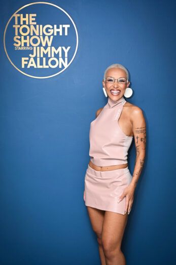 Doja Cat Puts Jimmy In Her Infamous Hairy Coachella Outfit And Teaches ...