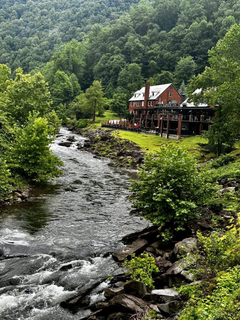 Tapoco Lodge: Where History Meets the Heart of the Smokies”